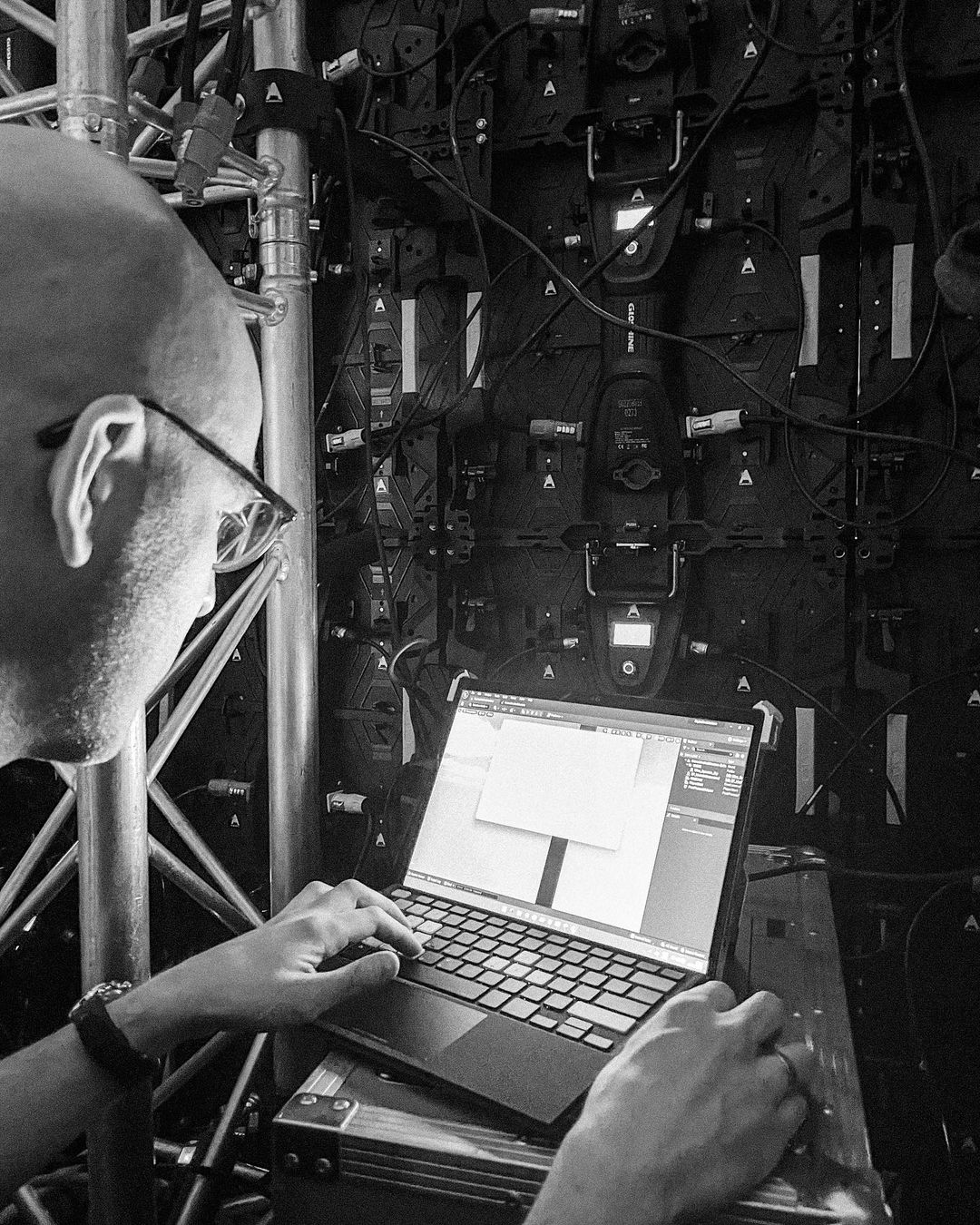 Artificial Spaces - Six N. Five